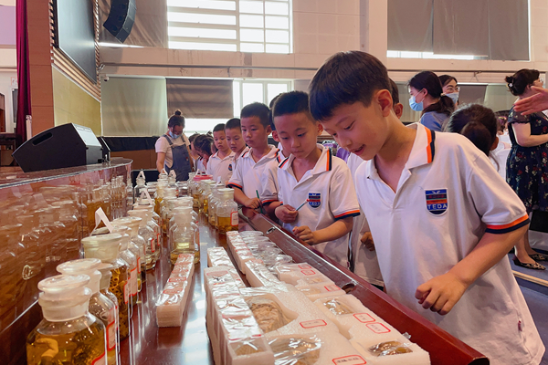 天津市生态学会、自然资源部天津海洋中心联合开展“2023年度海洋科普进校园”活动-市级学会-天津市科学技术协会